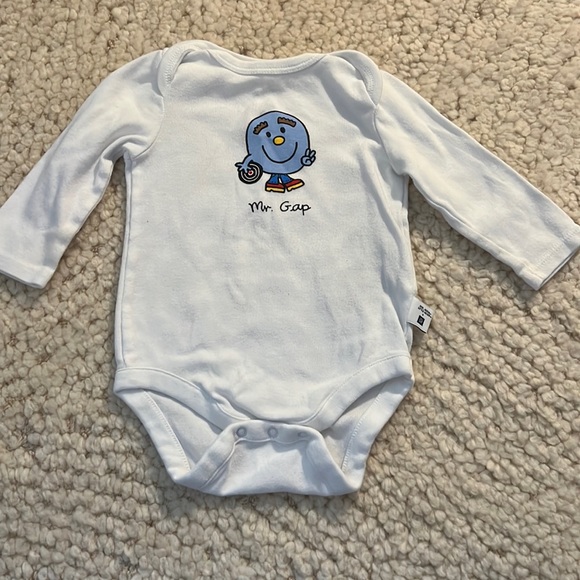 GAP | One Pieces | Mr Men Mr Gap Onesie | Poshmark